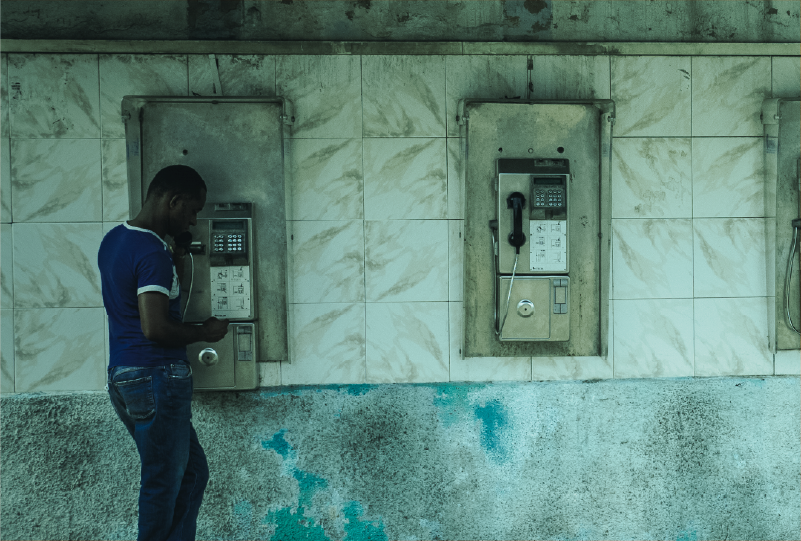 Phasing out public payphones: regulatory conditions in the Americas